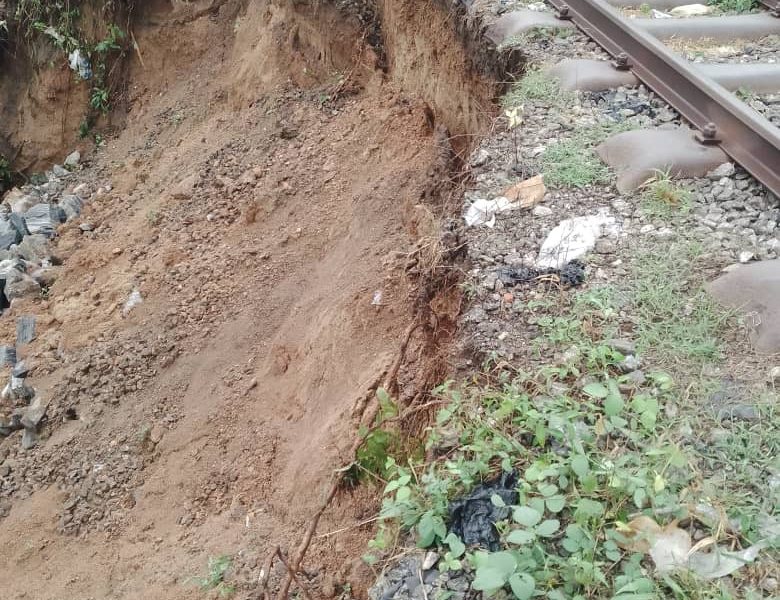 NRC Engineers tackle flood-ravaged Osogbo rail track ahead Sallah ...
